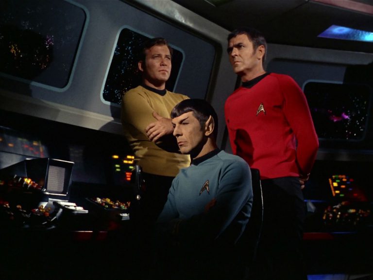 The TNG-era Uniform Paradigm - Star Trek Costume Guide