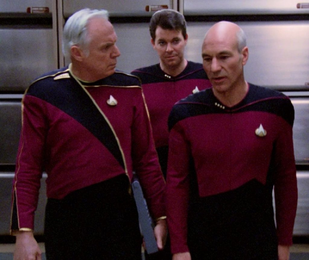 TNG Admiral Uniform (season 1) Analysis – Stylistic Influences and ...