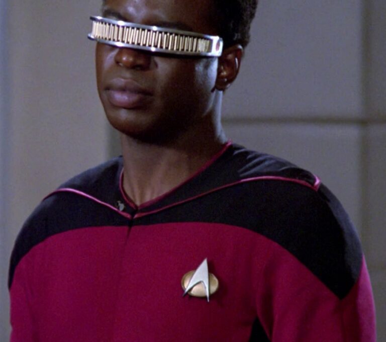 TNG Jumpsuit Analysis – Season 1 – Armscye and Sleeves - Star Trek ...