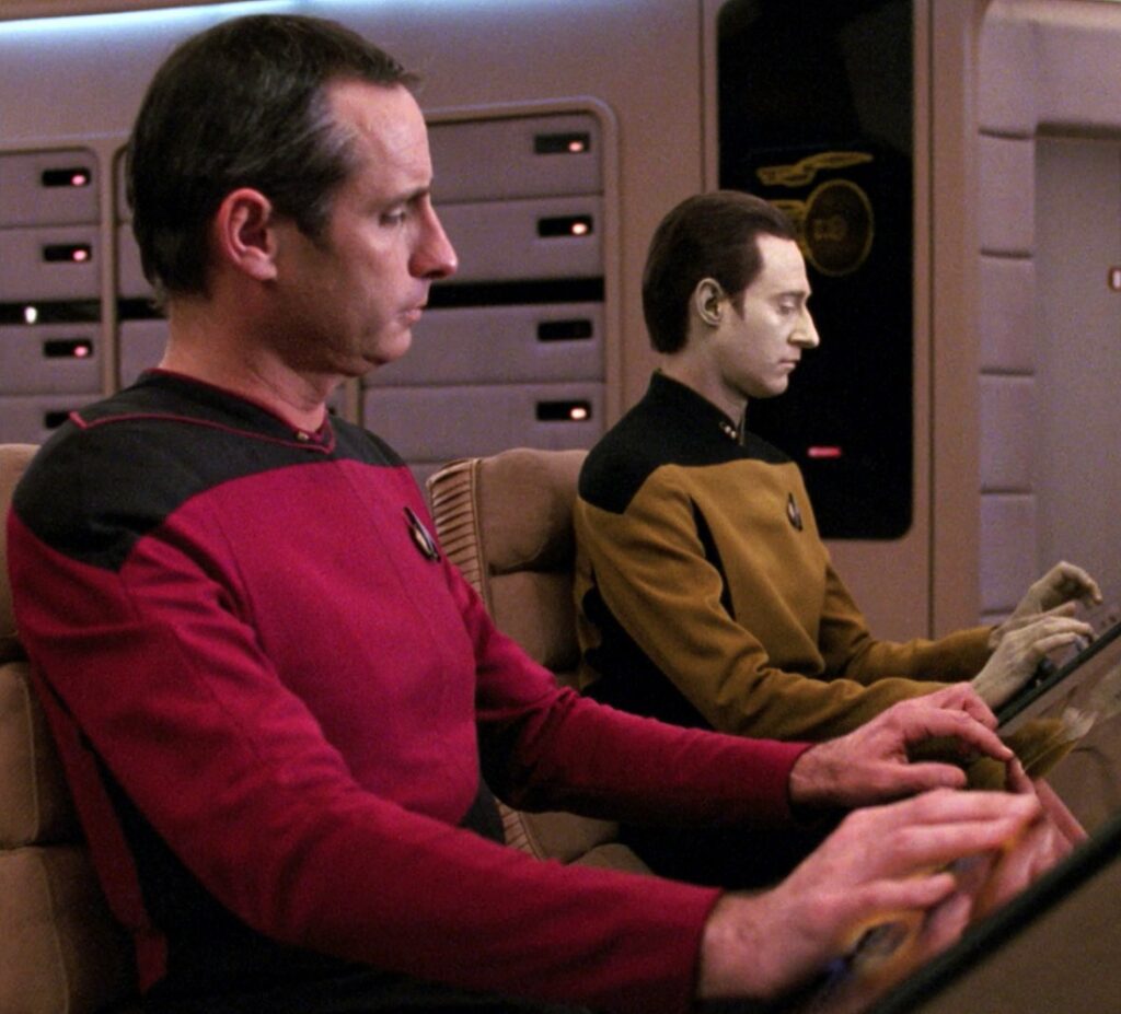 TNG Jumpsuit Analysis – Season 3 Transition - Star Trek Costume Guide